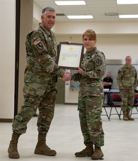 Soldiers From Arizonas 253rd Engineer Battalion Receive Meritorious