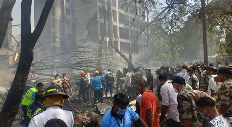 Video Full Sequence From Take Off To Crash Final Moments Of Air India 171 Captured On Cctv In