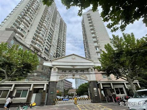 在徐家汇2000万能买到什么样的学区房？ 知乎
