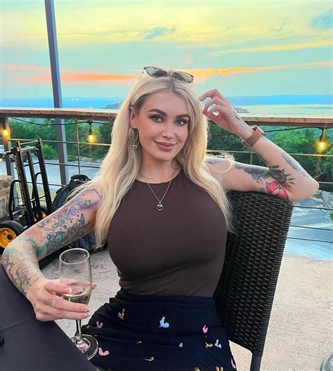 Une Femme Qui A Gagné 98 000 € En Un Mois Sur Onlyfans Dit Que Ce N