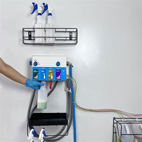 Dispenser Spray Bottle And Mop Bucket Chemical Proportioner 8134 2b