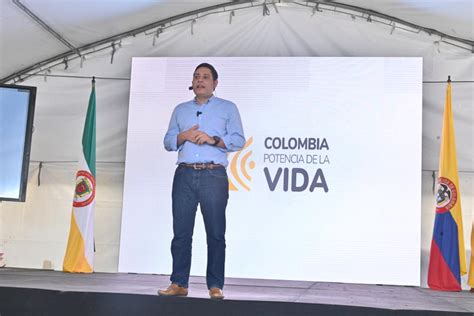 Ministro Tic Anuncia Cruzada Para Verificar Funcionamiento De Centros