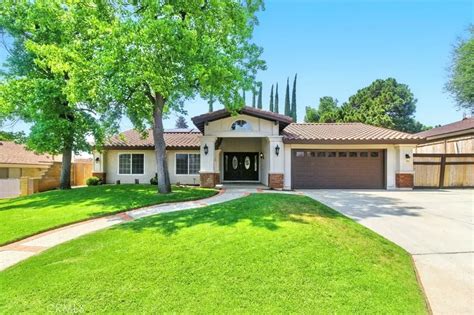 342 Canyon View Dr Calimesa Ca 92320 ®