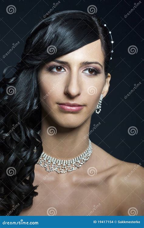 Belleza 01 De Roni Foto De Archivo Imagen De Seductor 19417154