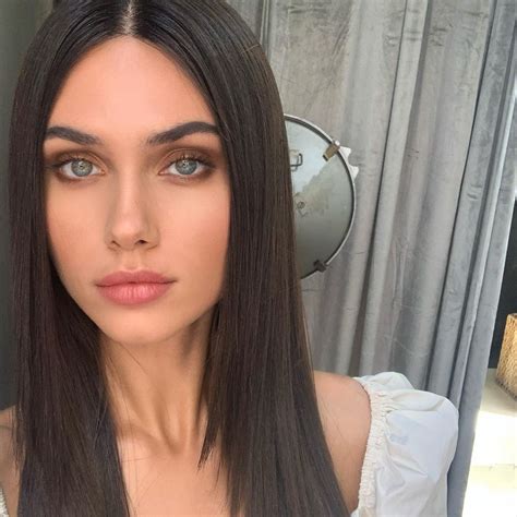 Vika Bronova Prettygirls