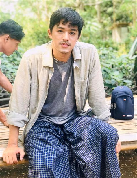 ကျွန်တော်အမုန်းဆုံးကျွန်တော် ဝတ္ထုကို ရေးသားခဲ့တဲ့ ဆရာကြီး လယ်တွင