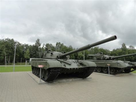 T 72