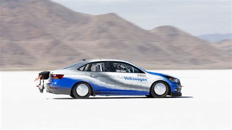 Modified 2019 Vw Jetta Breaks Speed Record With 210 Mph Bonneville Salt