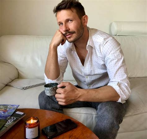 Mateusz Banasiuk Spektakle Bilety Do Teatru Filmy Zdjęcia 2025 2026 Adria Art