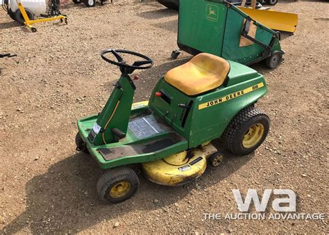 John Deere 68 Riding Lawn Mower Weaver Bros Auctions Ltd