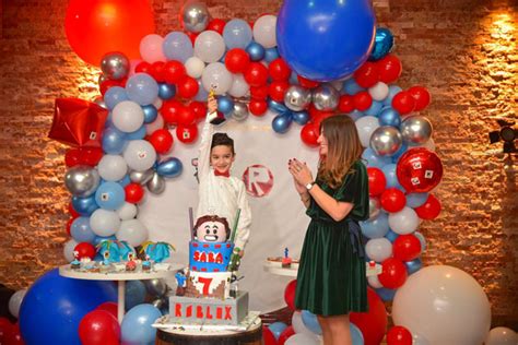 Deluxe Center დელუქს ცენტრი ბავშვთა გასართობი ცენტრი დაბადების დღის გადახდა თინეიჯერებისთვის