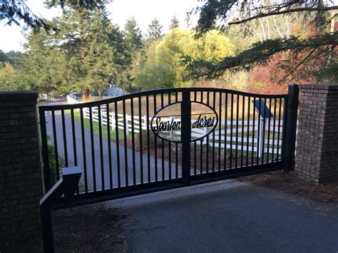 Custom Aluminum Driveway Gate With Custom Plasma Cut Signs Powder
