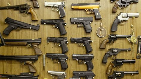 All Types Of Handguns
