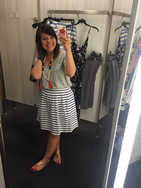 Surprise Dressing Room Diaries Girl Meets Bow