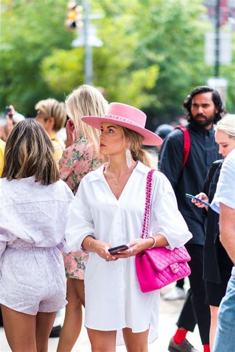 150 Pink Bag Outfits Ideas Pink Bags Outfit Outfits Fashion
