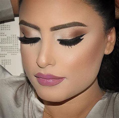 Pin By Angela Lyons On Makeup Cheer Makeup Flawless Makeup Fashion Makeup