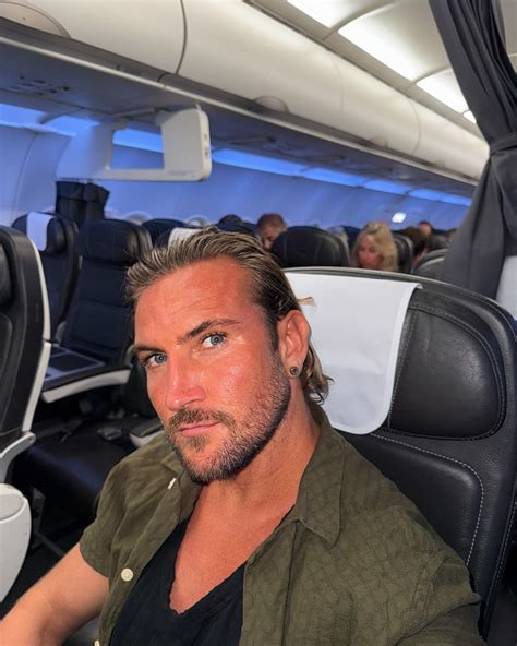 Daniel Euan Henderson