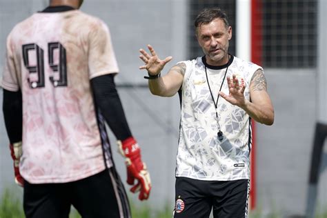 Selalu Ada Solusi Dari Thomas Doll