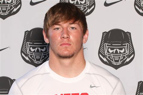 3 Star Olb Tevis Bartlett Is A Husky Uw Dawg Pound