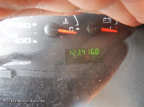 2004 Ford E150 Van In Sidney Ia Item Gy9195 Sold Purple Wave