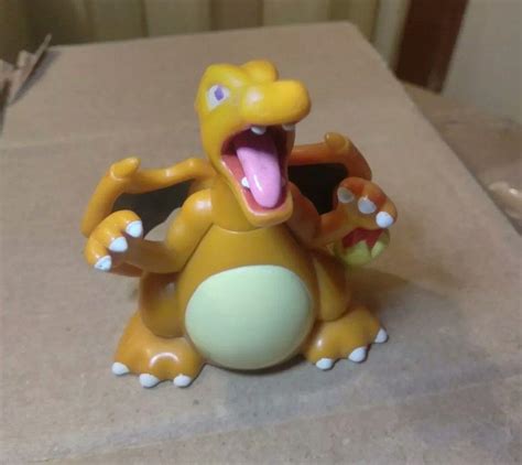 Rare Old Charizard Pokemon Think Chip Nintendo Hasbro Innovision Battle Figure 1907597409