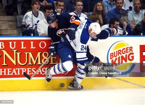 Toronto Maple Leafs Bryan Mccabe Photos And Premium High Res Pictures