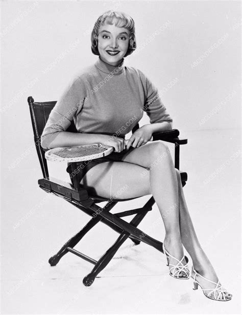Carolyn Joness Feet