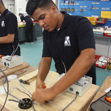 Eal Level 3 Diploma In Electrical Installation Pt Evening E3dele
