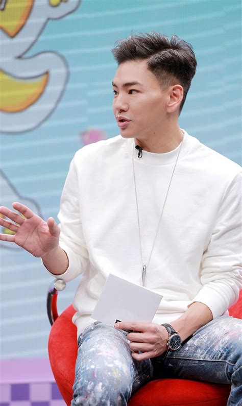 孔令奇曝gai成名后难约