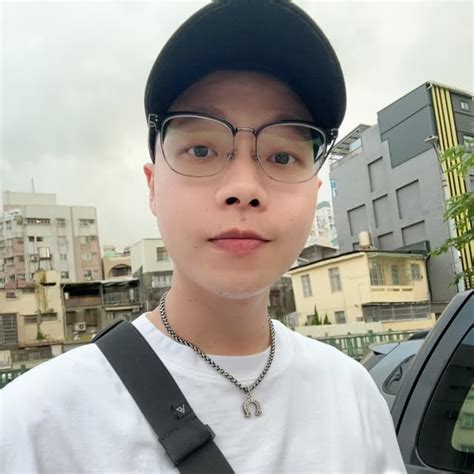 家銘 Genuine Ming • Threads Say More