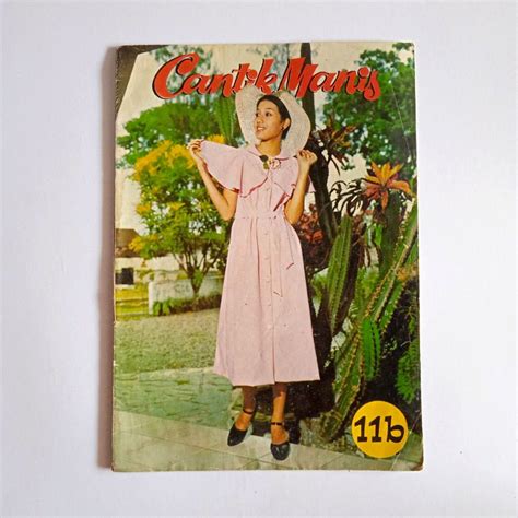 Antik Vintage Majalah Mode Lama Cantik Manis Edisi11b 1970an Full Foto Model Pakaian Utuh