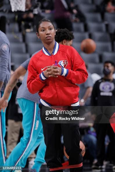 Nba Referee Danielle Scott Looks On Prior To The Game Between The News Photo Getty Images