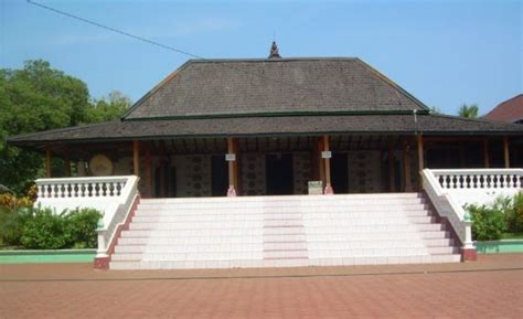 Detail Gambar Masjid Tertua Di Indonesia Koleksi Nomer 11
