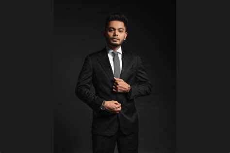 The Rise Of Anish Singh Thakur The Booming Bulls Story Entrepreneur