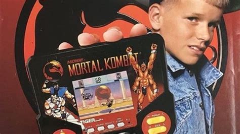 Retro 1994 Commercial For The Mortal Kombat Handheld Game — Geektyrant