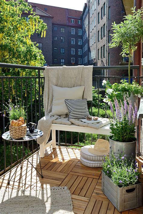 50 Best Balcony Garden Ideas And Designs For 2017
