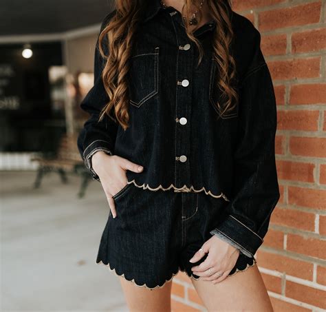 Indigo Denim Shorts With Scallop Embroidery P5746st Southern Soule