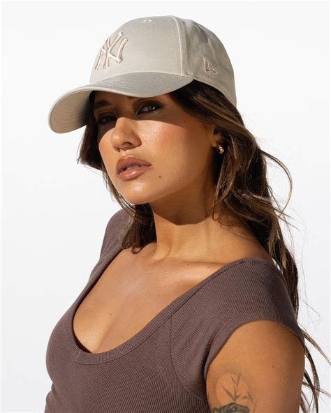 Shop New Era New York Yankees Cap In Stone Tonal Fast Shipping And Easy Returns City Beach