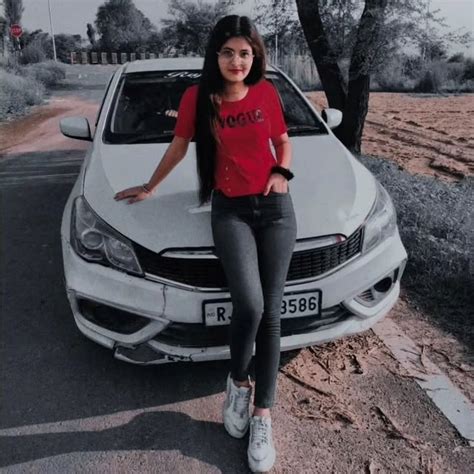 palak mishra🎀 palak 208 threads say more