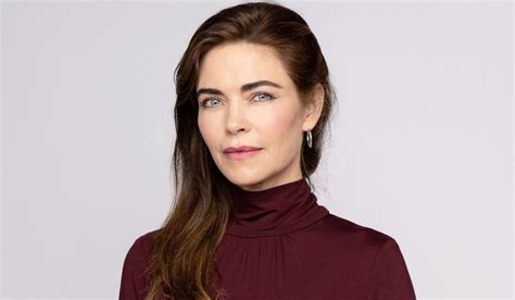 Young And Restless Amelia Heinle Loses Her Home To Palisades Wildfire