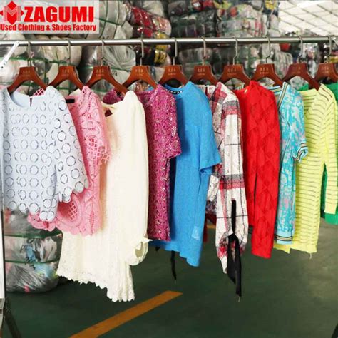 Used Second Hand Light Knitted Wear Zagumi