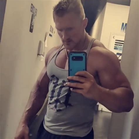 Shane Mercer R Wrestlewiththepackage