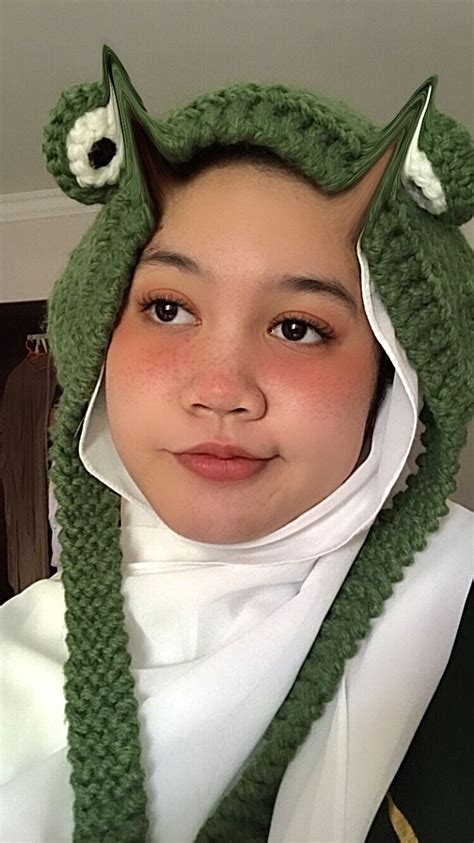 Me With A Frog Hat Hats Fashion Frog