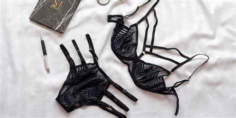 9 Sexy Advent Calendars For A Pleasurable Holiday Season Self