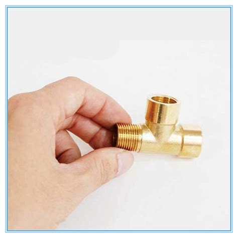 황동 파이프 피팅 수 X 암 X 암 18 14 38 12 나사 티 유형 구리 피팅 물 오일 가스 어댑터 수나사 파이프 피팅 피팅 피팅 배관