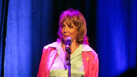 למה דווקא אני שולה חן Youtube