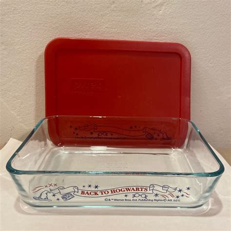 Pyrex Dining Pyrex Harry Potter Hogwarts Food Storage Container