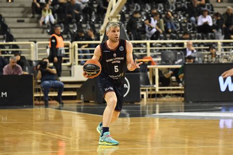 Quentin Serron Prolonge Pour Trois Saisons à Limburg United Bebasket