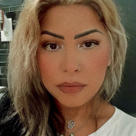 Samantha Saucedo Email Address And Phone Number Lyft Driver Contact Information Rocketreach