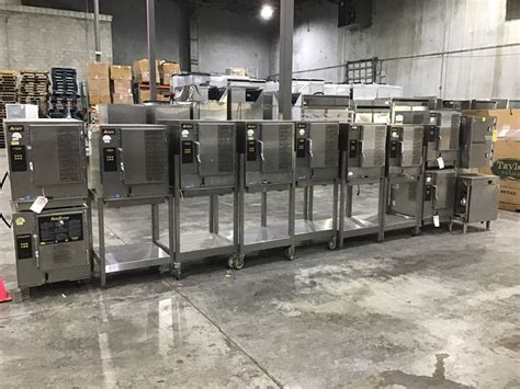 Bidera Government Auctions 2017 Mix Lot Of 10 Accutemp Steamers And 01